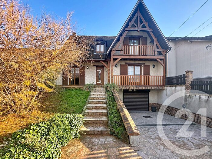 Maison à vendre - Noisy-le-Grand, Sud - 6 pièces - 4 chambres