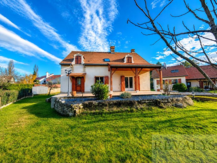 Gilly-lès-Cîteaux : Maison 6 pièces à vendre