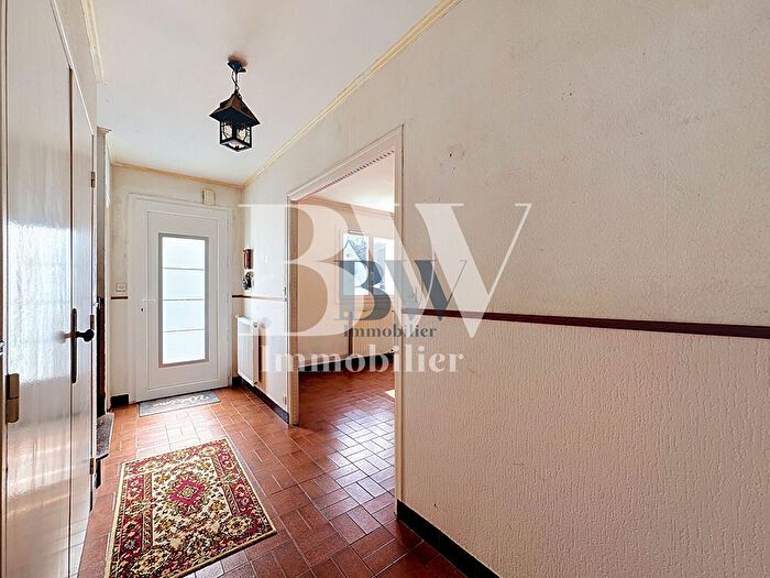 Maison 8 pièces à Plougonvelin, à vendre