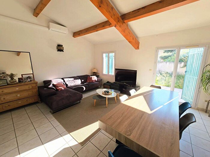 Nord, Uzès : Maison 4 pièces à louer