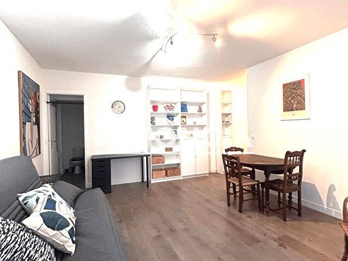 Appartement à louer - Buttes Aux Cailles-Glacière, Paris ème arrondissement - 1 pièce