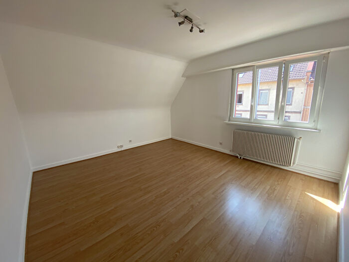 Appartement à louer - Strasbourg, Montagne Verte - 2 pièces - 1 chambre