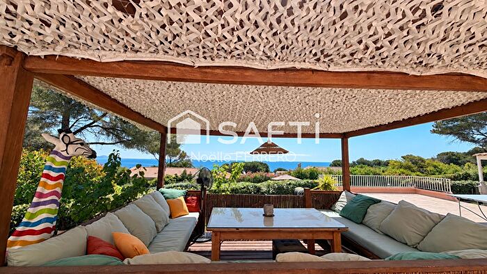 Roquebrune-sur-Argens - Maison 7 pièces à vendre