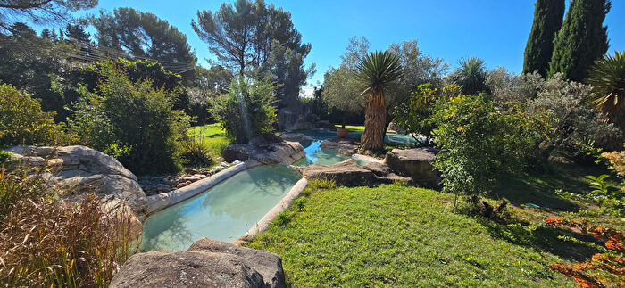 Maison à vendre - Aix-en-Provence, Les Milles - 6 pièces - 4 chambres