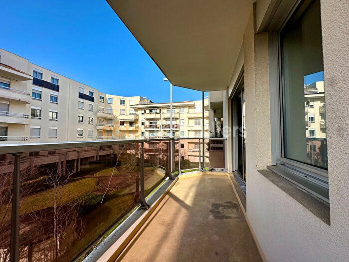 Appartement à louer - Bordeaux, Ornano - 3 pièces - 2 chambres