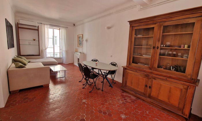 Appartement 3 pièces à louer à Le Port, Nice