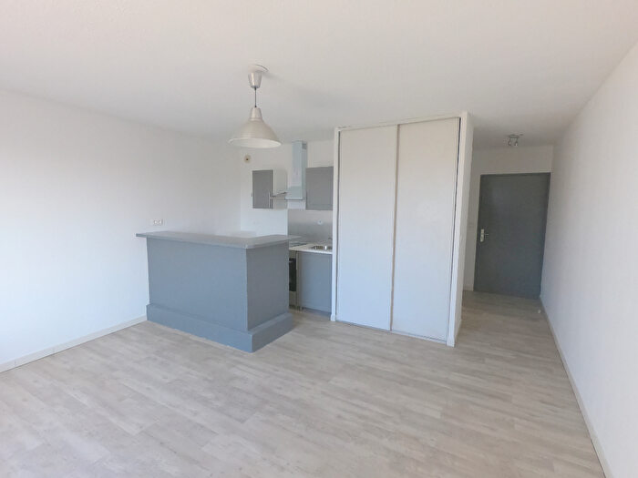 Appartement 1 pièce à louer à Aix-en-Provence, Luynes
