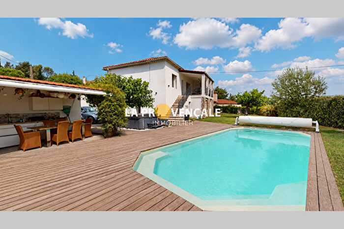 Maison 5 pièces à Gréasque, à vendre