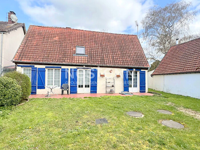 Maison à vendre - Chaumont-en-Vexin - 5 pièces - 3 chambres