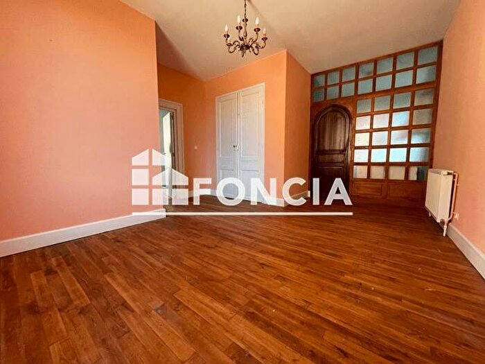 Appartement à louer - Sainte Catherine, Villeneuve-sur-Lot - 3 pièces - 2 chambres