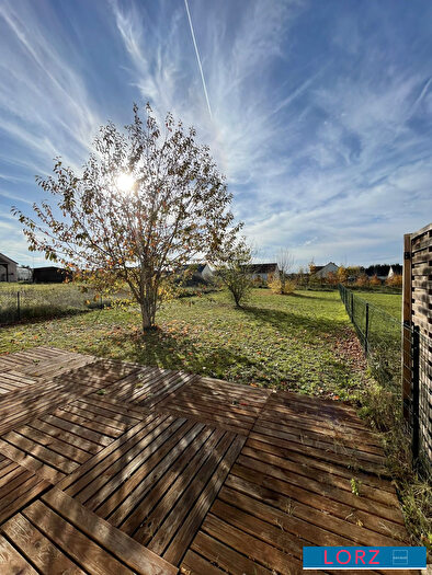 Maison à vendre - La Chapelle-Saint-Ursin - 4 pièces - 3 chambres