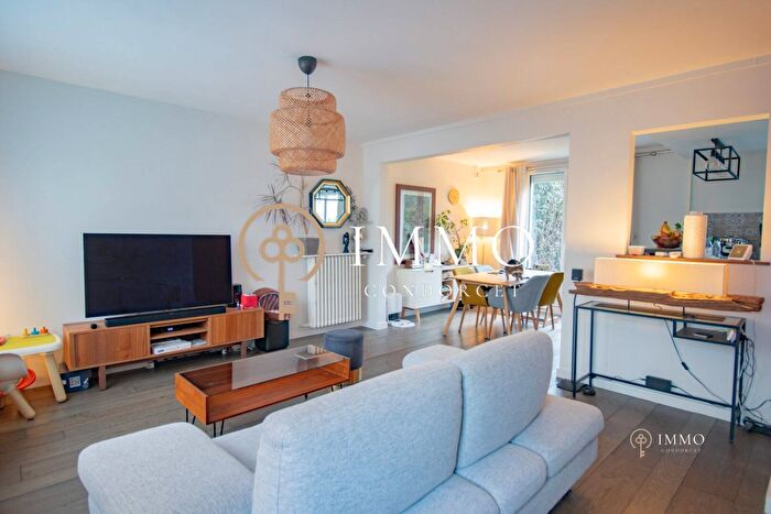 Maison à louer - Bergonie-Freres Lumiere, Fresnes - 4 pièces - 3 chambres