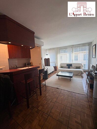 Appartement à louer - Triangle dOr, Paris ème arrondissement - 1 pièce