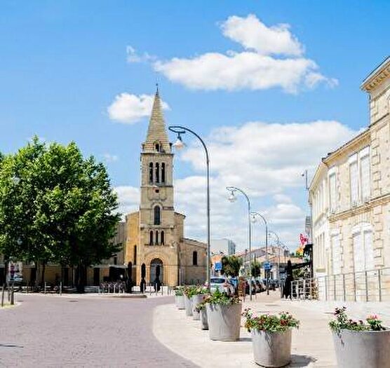 Appartement à louer - Le Bouscat - 4 pièces - 3 chambres