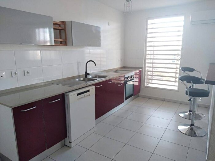 Appartement à louer - Cayenne - 4 pièces - 3 chambres