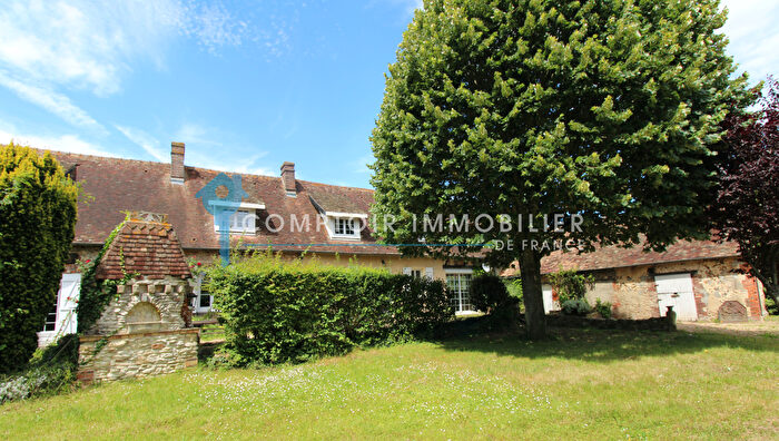 Maison à vendre - La Couture-Boussey - 6 pièces - 5 chambres