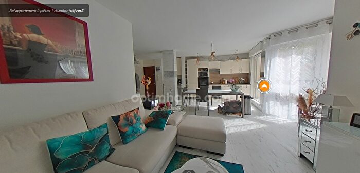 Appartement à vendre - Le Chesnay, Tartre - 2 pièces - 1 chambre