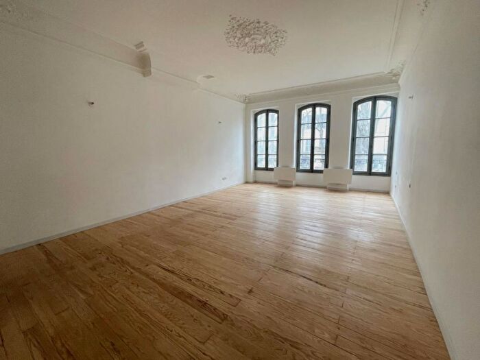 Appartement à louer - Nîmes, Gambetta - 1 pièce