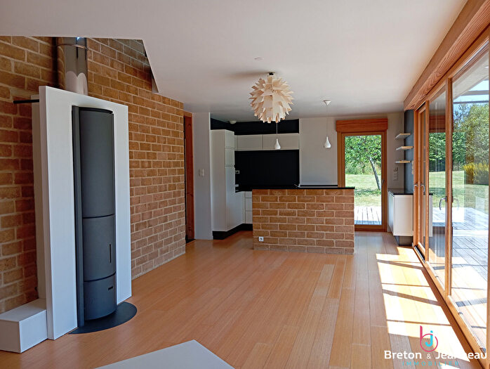 Maison à vendre - Saint-Baudelle - 6 pièces - 4 chambres