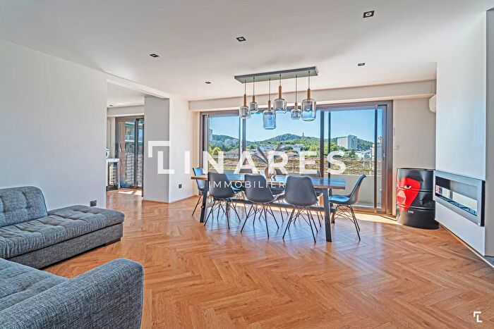 Appartement à vendre - Marseille e , Le Redon - 5 pièces - 3 chambres