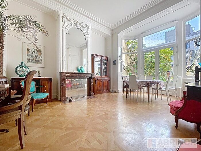 Maison 10 pièces à vendre - Lille, Wazemmes