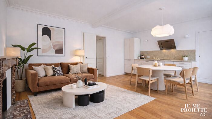 Appartement à vendre - Paris e  - 2 pièces - 1 chambre