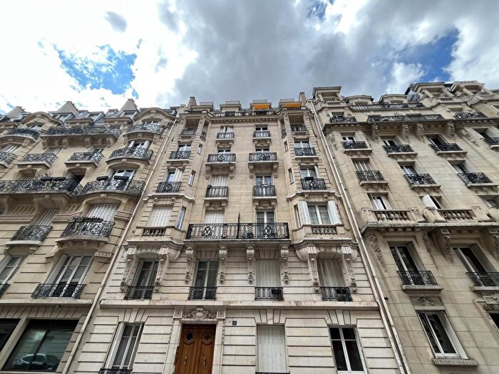 Appartement 1 pièce à louer à Paris 7ème, Breteuil