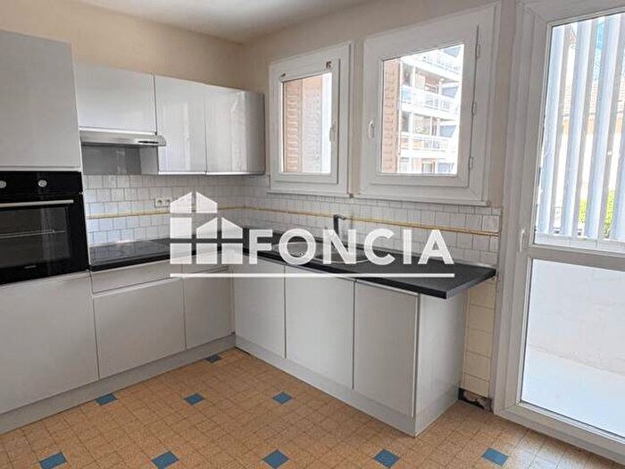 Centre, Bonneville - Appartement 3 pièces à louer
