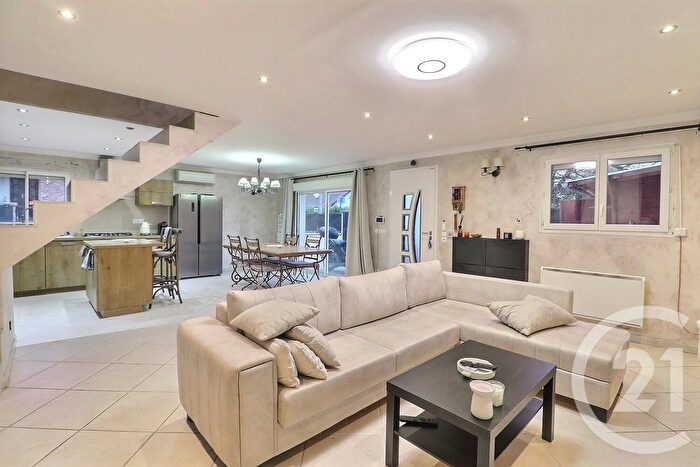 Maison à vendre - Sevran, Primevères, Savigny - 5 pièces - 3 chambres