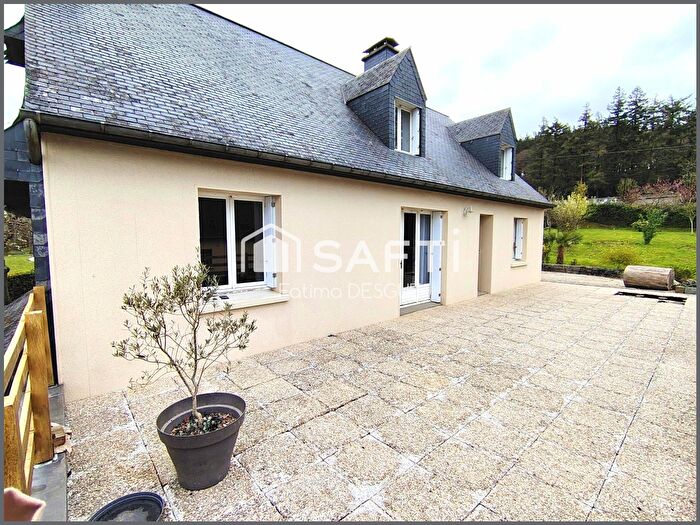 Maison à vendre - Mortain - 6 pièces - 4 chambres