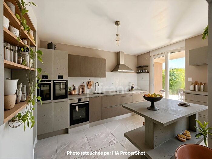 Appartement à vendre - Divonne-les-Bains - 3 pièces - 2 chambres