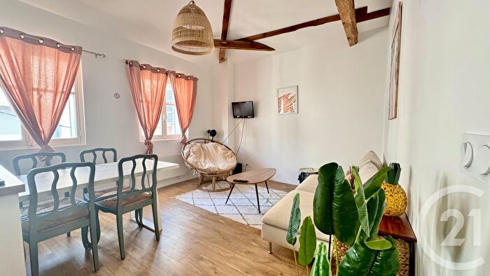 Appartement à louer - Dax, Centre-ville, Saint-Vincent - 3 pièces - 2 chambres