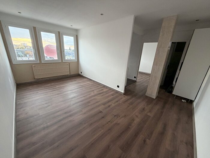 Appartement 2 pièces à vendre à Crépy-en-Valois, Prévert, Vassal