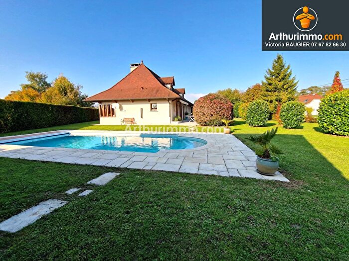 Maison à vendre - Louhans - 6 pièces - 3 chambres