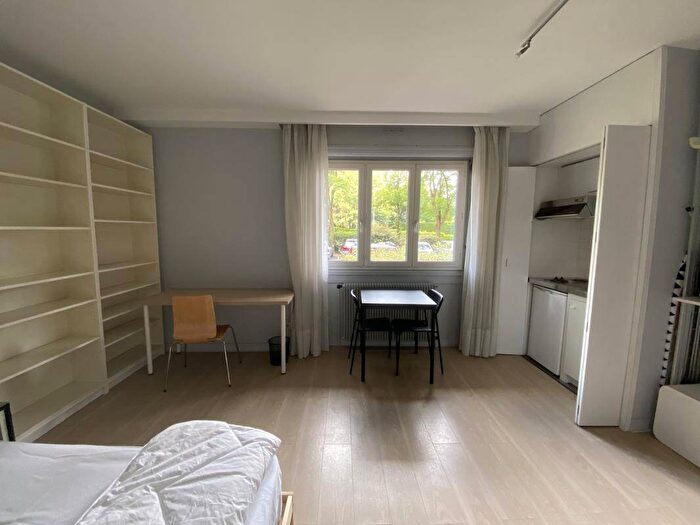 Appartement 1 pièce à louer à Charlier, Écully