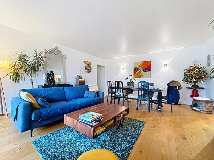 Appartement à louer - Suresnes, Liberté - 4 pièces - 3 chambres