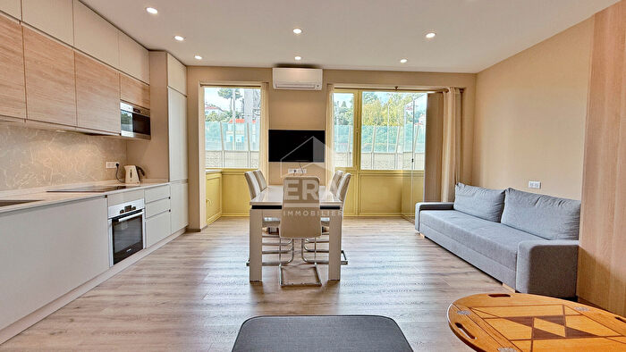 Appartement à vendre - Nice, Californie, Carras - 1 pièce