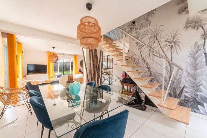 Maison à louer - Cote Ouest, Treillières - 7 pièces - 5 chambres