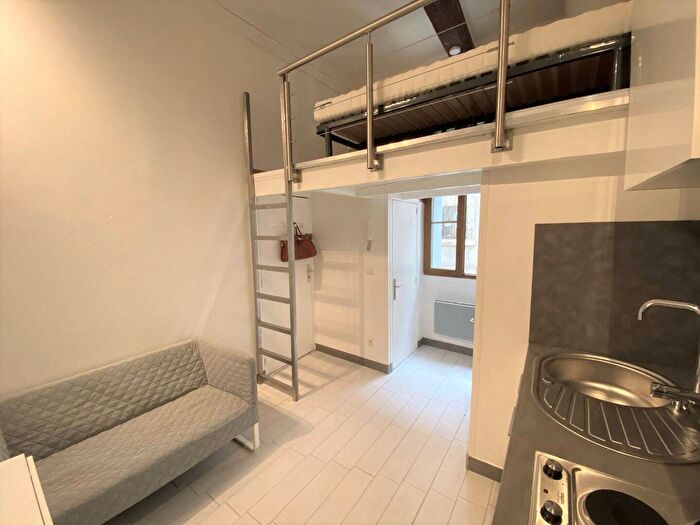 Appartement à louer - Ancien Hôpital, Beziers - 1 pièce