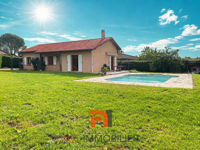 Maison à vendre - Saint-Germain-Nuelles, Saint-Germain-sur-lArbresle - 5 pièces - 4 chambres