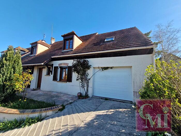 Maison 5 pièces à vendre - Bruyères-le-Châtel