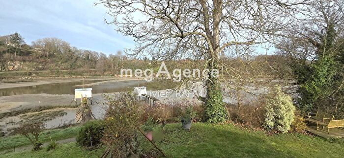 Maison à vendre - La Vicomté-sur-Rance - 9 pièces - 4 chambres