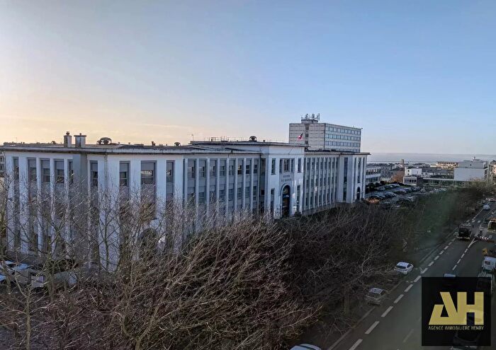 Appartement à vendre - Brest, Centre-ville, Port - 4 pièces - 2 chambres