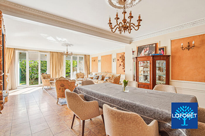 Appartement à vendre - Alfortville, Mairie, Gare - 7 pièces - 4 chambres