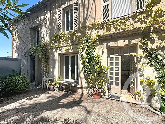 Maison à vendre - Rognonas - 11 pièces - 2 chambres