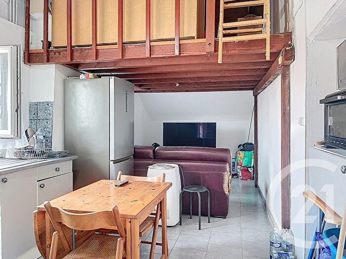 Appartement à vendre - Saintry-sur-Seine - 1 pièce - 1 chambre