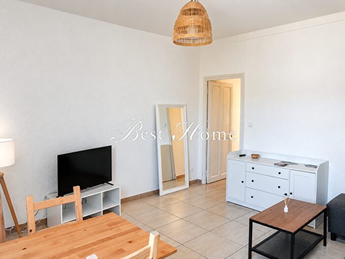 Nîmes, Placette - Appartement 2 pièces à louer