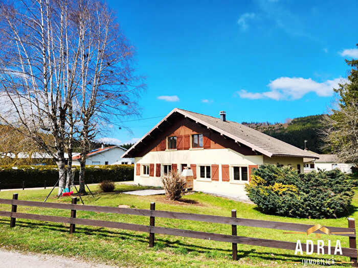 Maison à vendre - Orchamps-Vennes - 6 pièces - 4 chambres