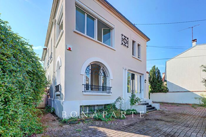 Maison 6 pièces à vendre - Rueil-Malmaison, Martinets