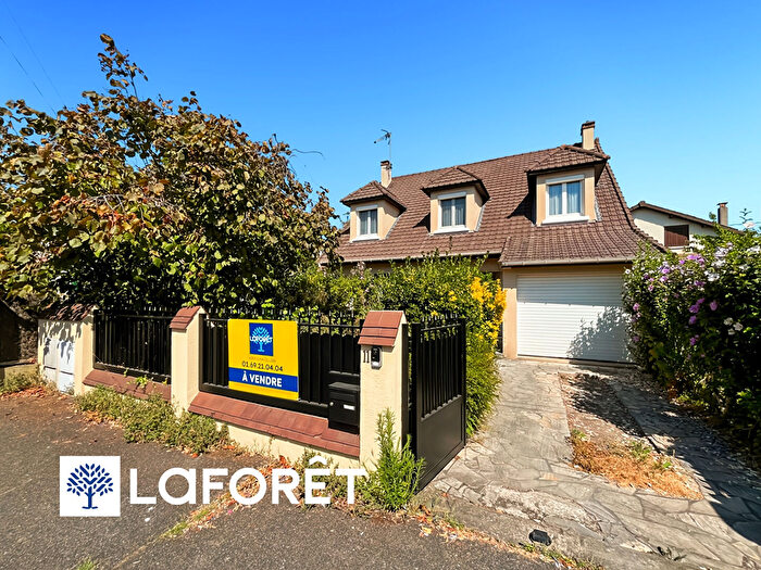 Maison 6 pièces à vendre - Viry-Châtillon, Port, Aviation